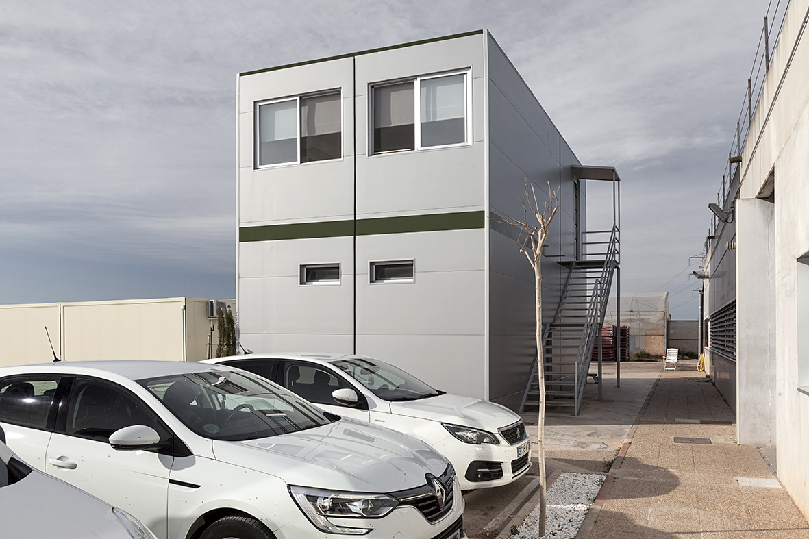 Edificio modular de dos alturas - IVIA | ABC Modular